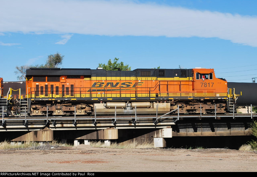 BNSF 7817